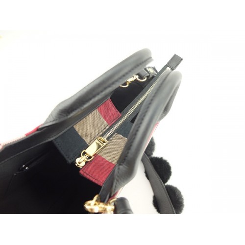 SOLD (已售出) (NEW) Blue Lable Fur Shoulder (Red)